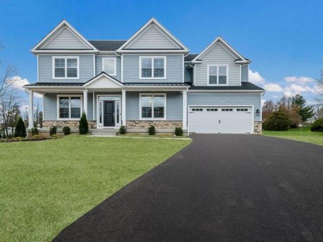 231 E Fifth St, East Greenville, PA 18041