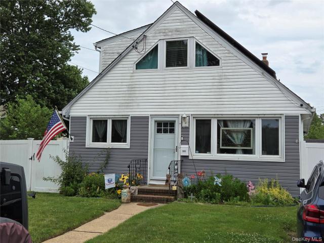 231 E Hampton Road