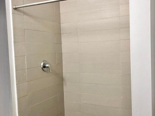 231 E North Ave Studio Apartment for Rent at 231 E North Ave, Baltimore, MD 21202 Greenmount West