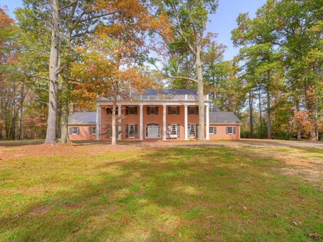 231 Floyd Hwy S, Floyd, VA 24091