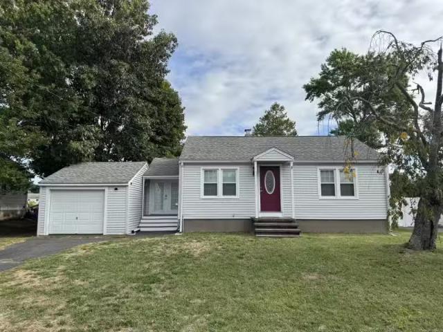 231 Kenneth Street, East Haven, CT 06512