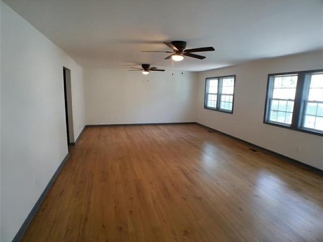 231 Hardy Way