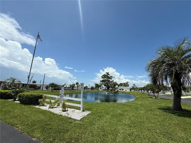 231 Inner Dr E, Venice, FL 34285 | MLS #N6139 | Compass
