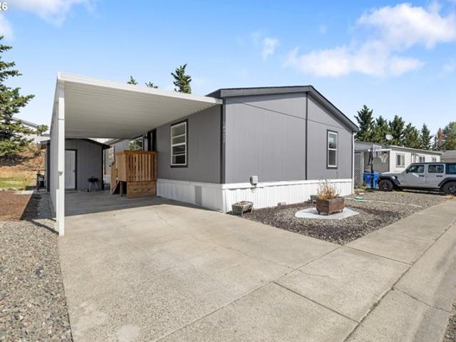 231 Owyhee Ln, Roseburg, OR 97471