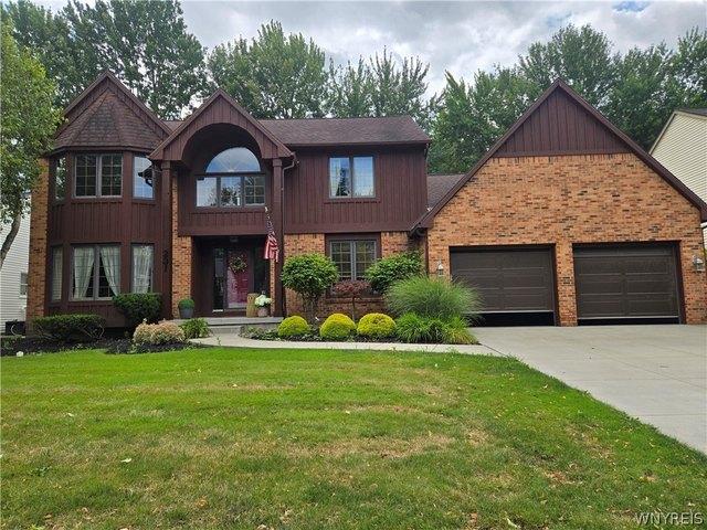 231 Londonderry Ln, Amherst, NY 14068