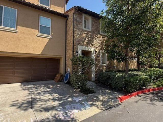 231 Lonetree, Irvine, CA 92603