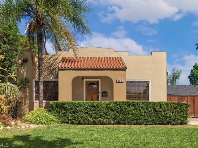 231 Lincoln Ave, Pomona, CA 91767 | MLS #CV26074 | Compass
