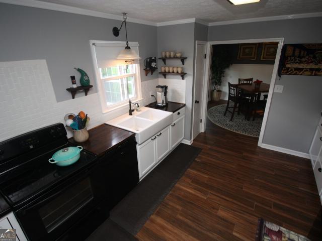 231 Murphy Road