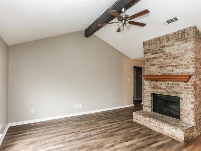 231 Myrtle Dr, Arlington, TX 76018 | MLS #21254 | Compass
