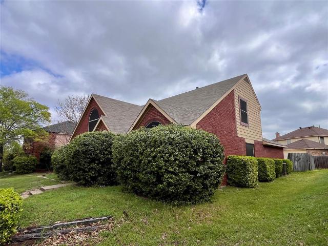 231 N Waterford Oaks Drive