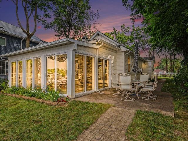 231 N Lakeside Drive