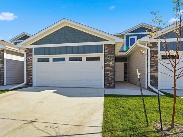 231 NW Waverly Dr, Waukee, IA 50263
