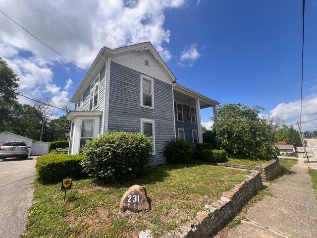 231 S Main St, Bethel, OH 45106