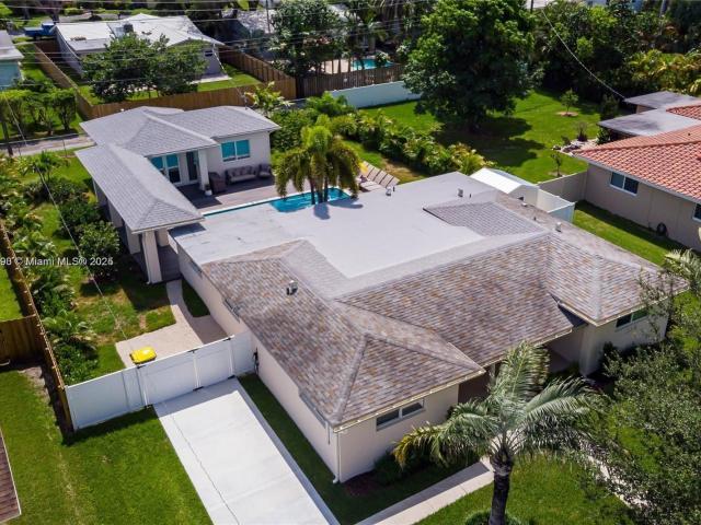 231 SE 9th Street, Dania Beach, FL