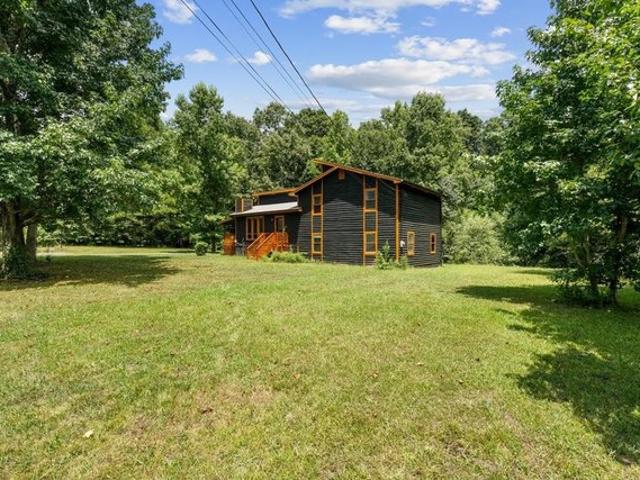 231 Sequoyah Dr, Chatsworth, GA 30705
