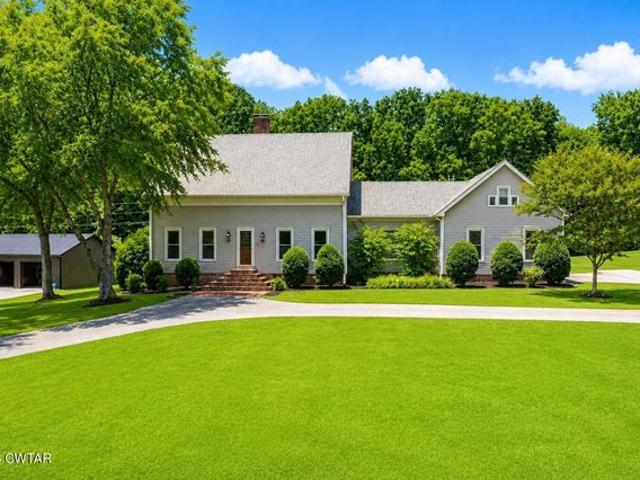 231 Quail Hollow Dr, Dyersburg, TN 38024