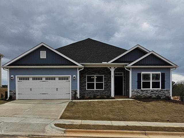 231 River Chapel Dr, Fuquay Varina, NC 27526