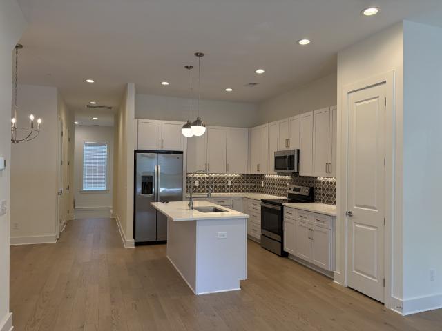 231 Ribbon Ln
