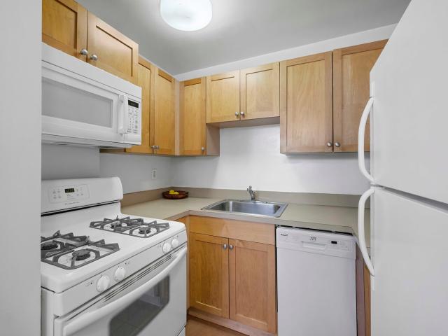 231 W 148TH Street 4I