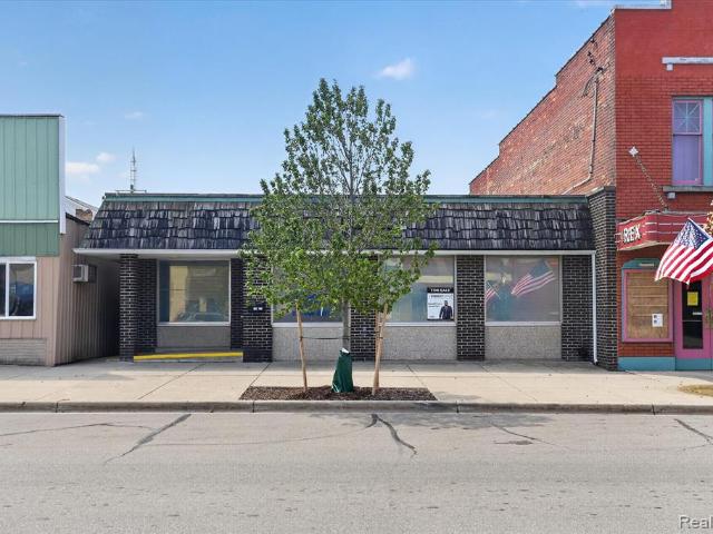 231 W Main Street