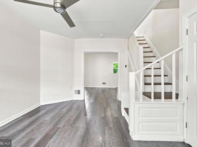 231 W Sheldon Street