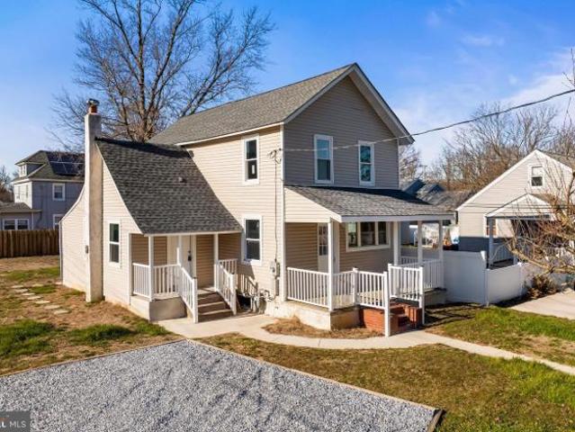 231 Walnut St, Monroe Township, NJ 08094