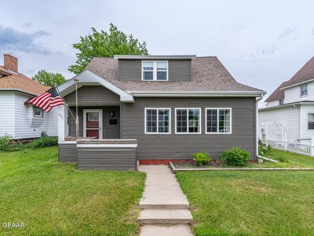 231 Washington Ave, Crookston, MN 56716
