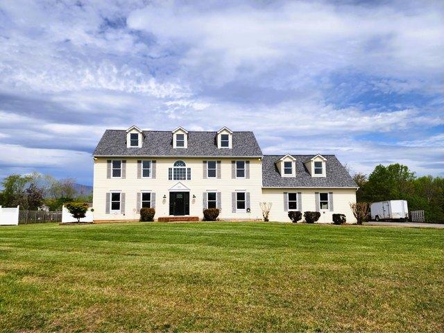 231 Teel Ct, Rocky Mount, VA 24151