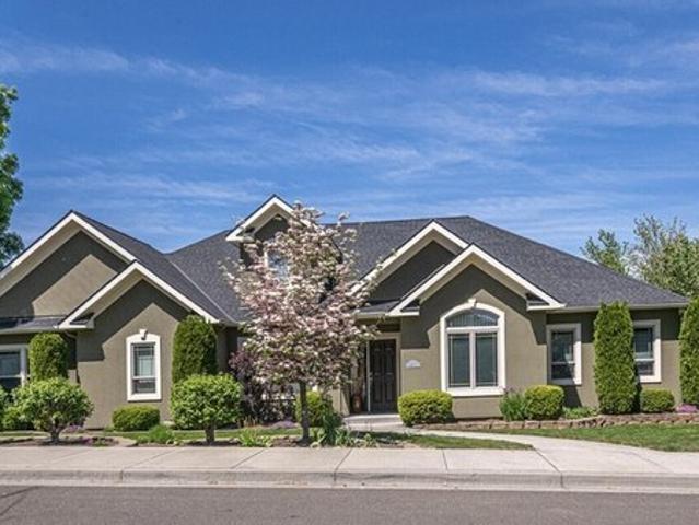 231 Thunder Ridge Dr, Walla, WA 99362