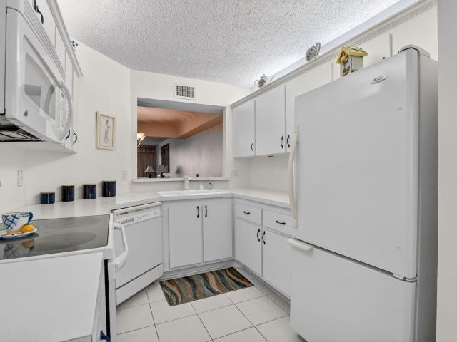 23249 Barwood Ln N, Unit 405, Boca Raton, FL 33428 | MLS #R11145