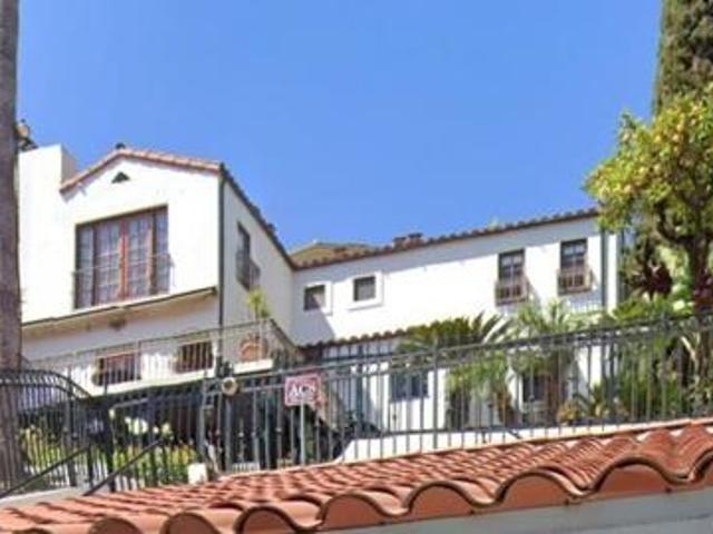 2324 N Catalina St, Los Angeles, CA 90027
