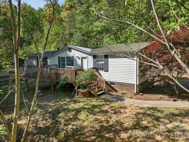 2324 Alfred Hartley Rd, Lenoir, NC 28645
