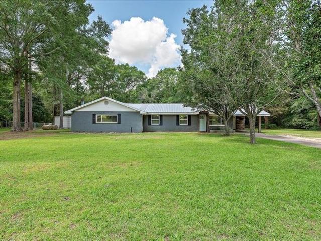 2324 County Road 33, Headland, AL 36345
