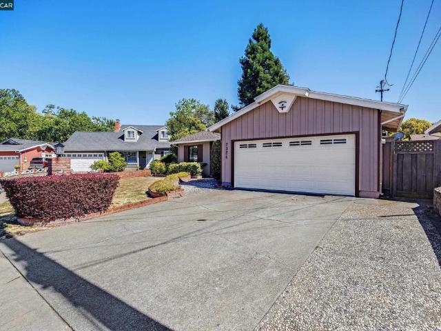 2324 Dolores Ct