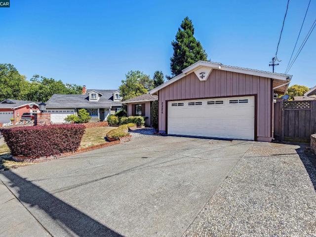 2324 Dolores Ct