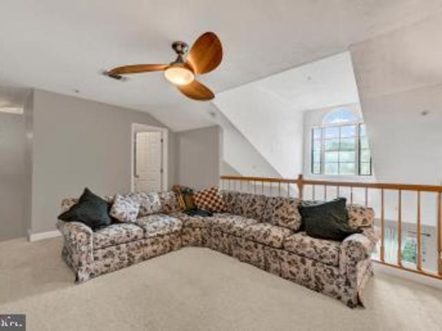 2324 Falls Gable Lane # B