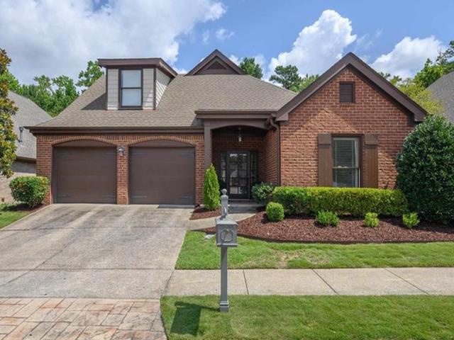2324 River Grand Dr, Vestavia Hills, AL 35243