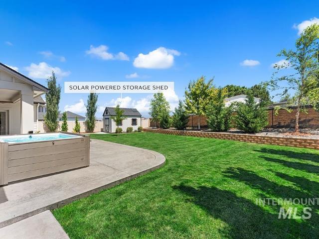 2324 S Grand Fork Ln