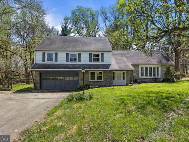2324 W Chester Rd, Coatesville, PA 19320