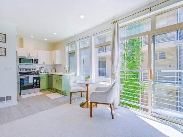 2324 1st Avenue Studio Apartment for Rent at 2324 1st Ave #677, Seattle, WA 98121 Belltown