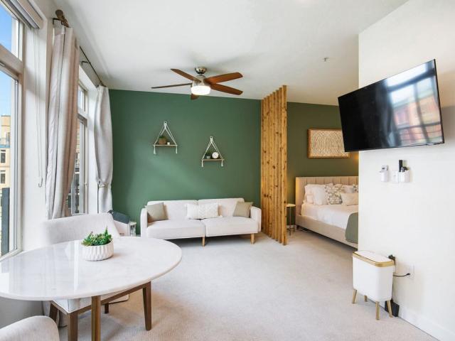 2324 1st Avenue Studio Apartment for Rent at 2324 1st Ave #677, Seattle, WA 98121 Belltown