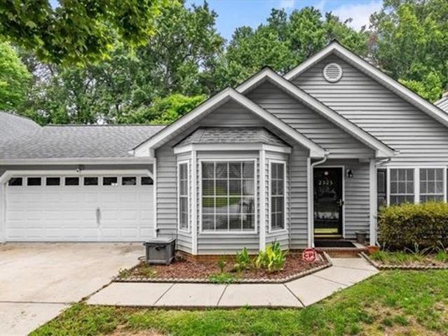 2325 Meadow Gate Dr, Greensboro, NC 27455