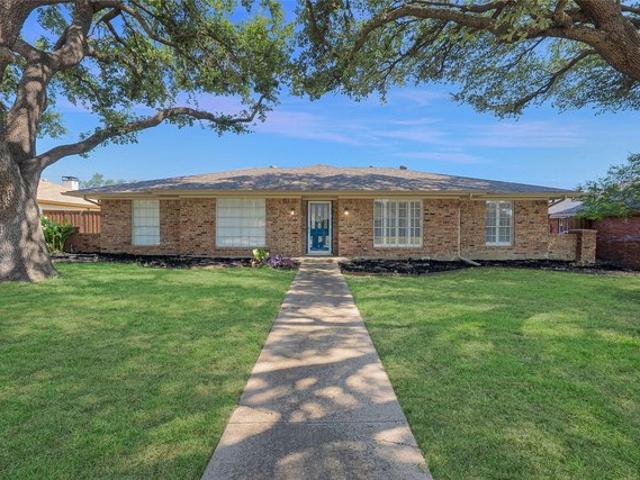 2325 Merrimac Dr, Plano, TX 75075