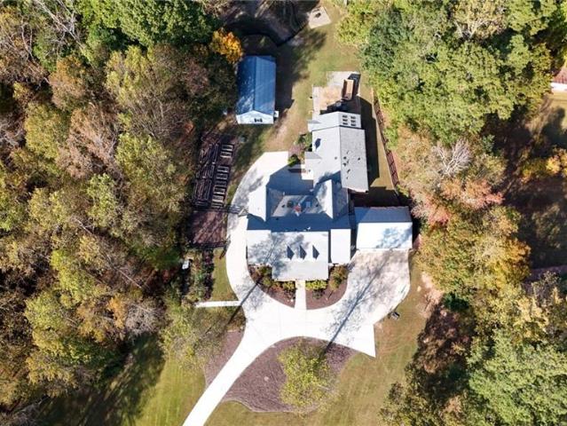 2325 Mountain Road