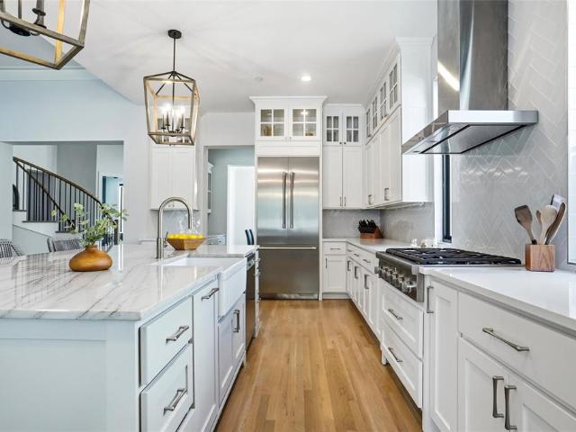 2325 Brenda Lane
