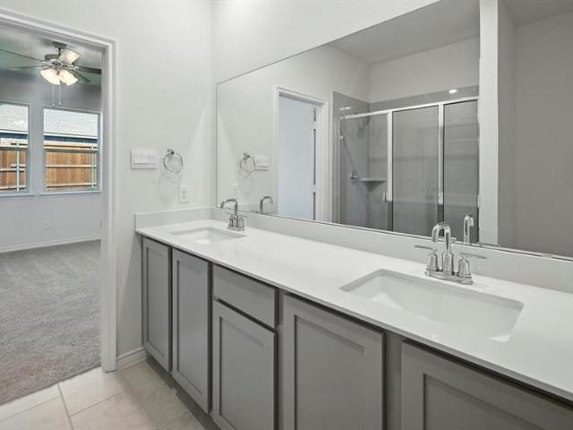 2325 Chloe Lane