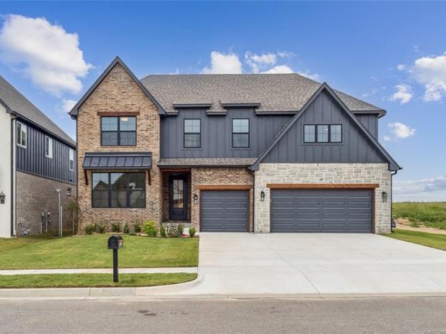 2325 E 134th Cir S, Bixby, OK 74008