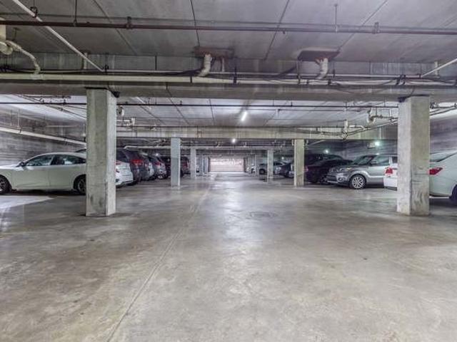 2325 Elliston Pl # 405