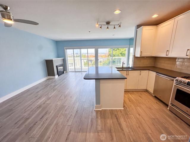 2325 Harbor Avenue SW # B2