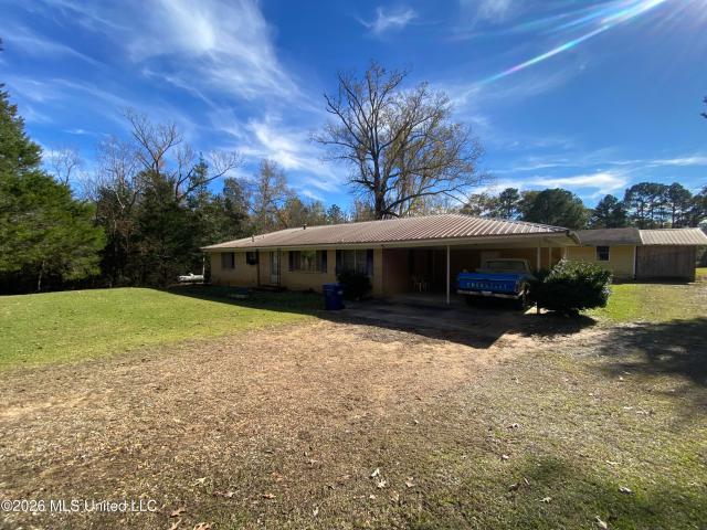 2325 Lindsey Rd, Morton, MS 39117 | MLS #4145 | Compass